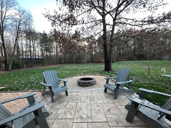 Backroad Getaway -Brand New 3-bedroom Retreat Near Sports At The Beach & De Turf - Georgetown, DE