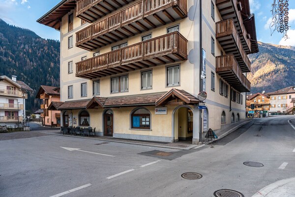 Apartment 'New Boutique' With Mountain View And Wi-fi - Pinzolo