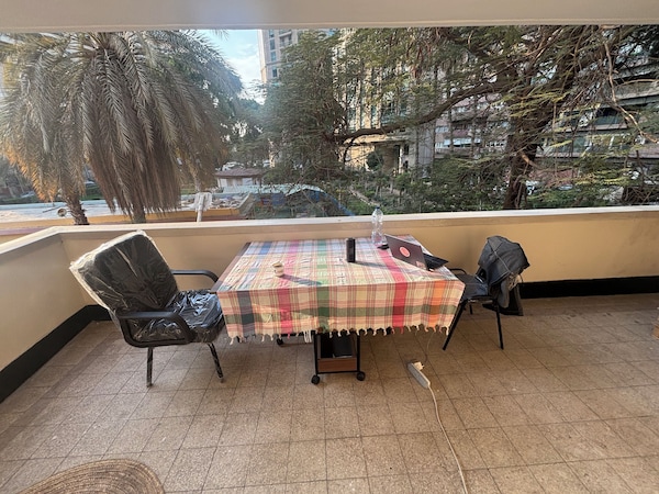 A Room In A Spacious Apartment In Garden City, Center Of The Cairo. - Cairo