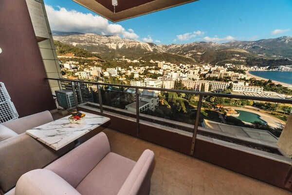 Harmonia Budva 1 - Apartment With Sea View - Budva