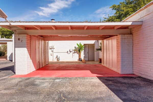 Charming Golf Course Home With Amazing Views  Your Perfect Retreat Awaits! - El Paso, TX
