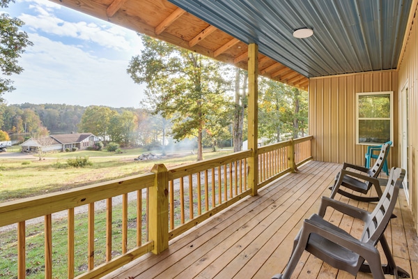 Lake-view Home In Statham W/ On-site Fishing - Athens, GA