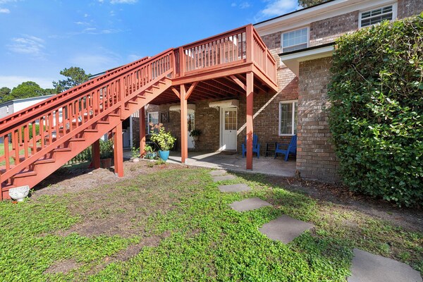 Charming 2-bedroom 1 Bath Cozy Condo  With Free Bottle Of Wine And  Smart Tvs - Mount Pleasant, SC