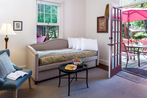 Family Suite In Volcano Village Bed And Breakfast - 볼케이노