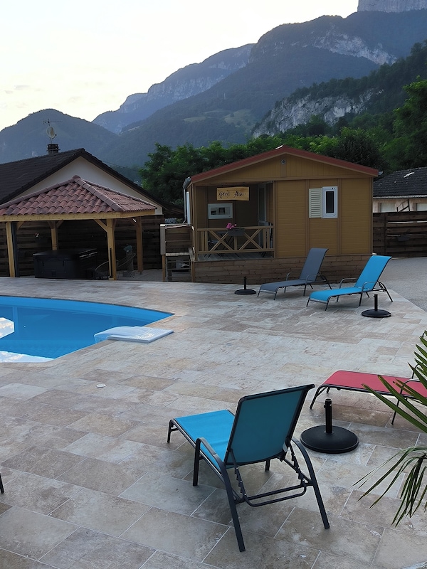 Chalet "Pied Aigu"\nau Pied Du Vercors, Montagne Et Randonnée.\nanimaux Acceptés - Méaudre