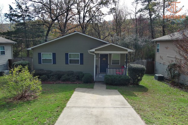 Cute 3 Bedroom, 1 Bath Home Less Than 5 Minutes From Downtown. - Hot Springs