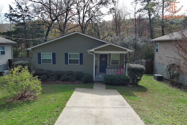 Cute 3 Bedroom, 1 Bath Home Less Than 5 Minutes From Downtown. - Hot Springs