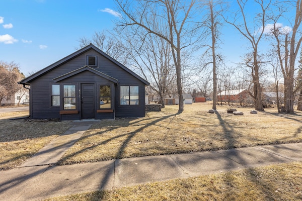 Welcome To The Black Loon. A Charming 3-bedroom Mountain Bike Home In Crosby - Crosby, MN