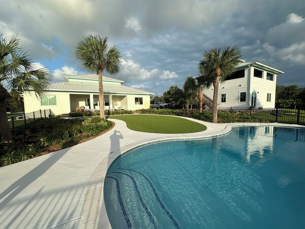Spacious Estate In Awesome Jensen Beach With Ac, Wifi - Port St. Lucie, FL