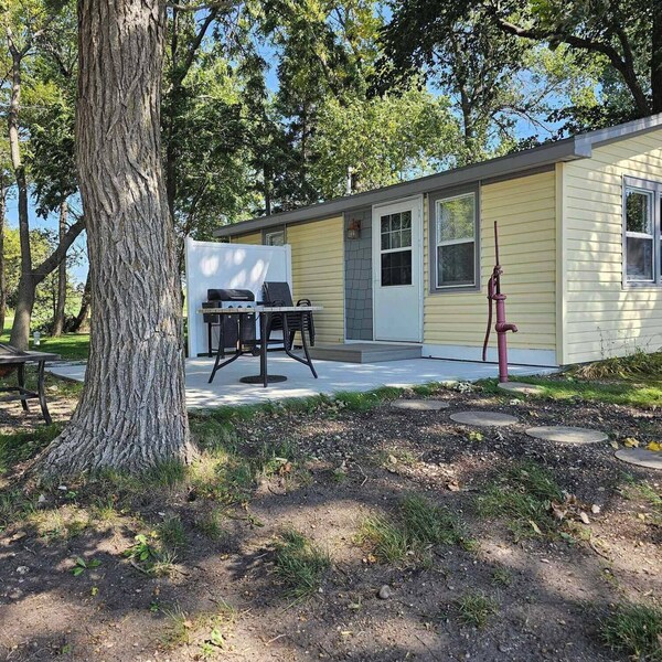Cozy Cabin In Waubay With Wifi, Ac. Enjoy A Relaxing Getaway! Fantastic Fishing! - South Dakota