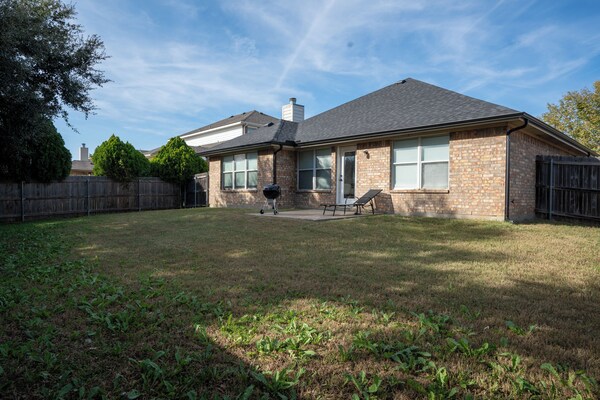 Roanoke Home - Roanoke, TX