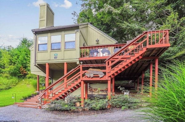 The Bear Lair-cozy Retreat-close To 2 Ski Resorts - Davis, WV