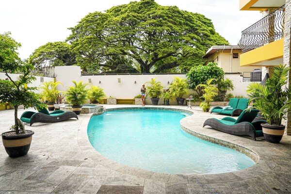 Spacious 6-bedroom House In Federation Park Port Of Spain With Ac, Wifi - Port of Spain