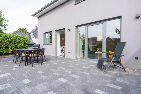 La Cabane - Modern Vacation Home With Baltic Sea Feeling - Laboe