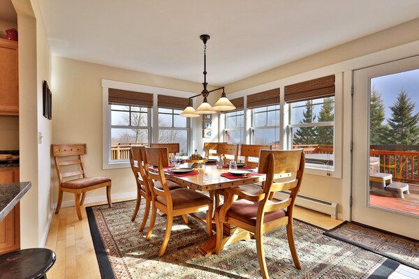 The Cocoa Command Center At Top Ridge: 4br/4ba Ski In/ski Out - Killington, VT