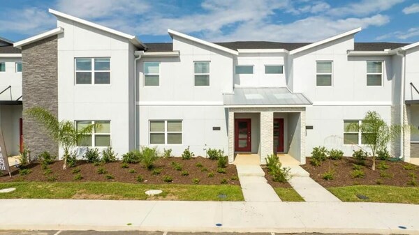 2557 Awesome Family 4bd Located At Storey Lake! - Kissimmee, FL