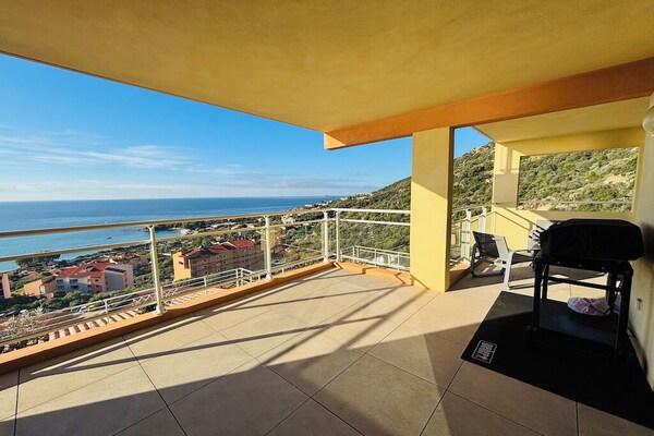 Marinella, Panoramic Sea View, Bloody Islands, Scrubland. Large F4 Through. - Ajaccio