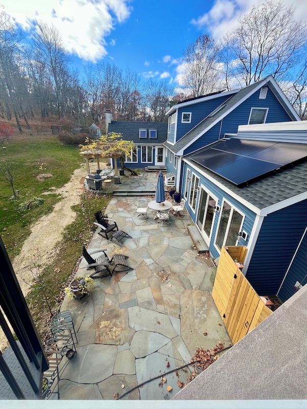 Spacious 4-bedroom House In Charming Clinton Corners With Wifi, Ac, Fitness Room - Millbrook, NY