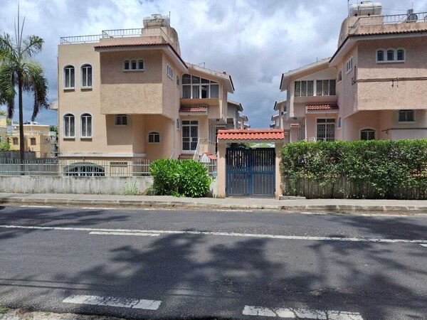 En Bord De Mer - Spacieux Avec 4 Lits - Parfait Pour Couples, Amis Ou En Famille - Maurice