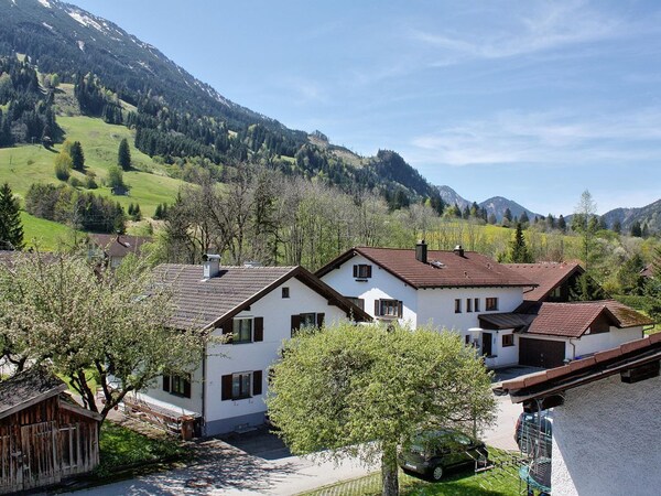 Vacation Apartment 5 For 2 Persons On The 2nd Floor - Haus Bergland - Haldensee