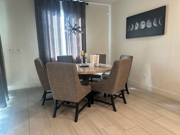 Spacious 4-bedroom House In Superb Lodi With Ac, Wifi - Thornton, CA