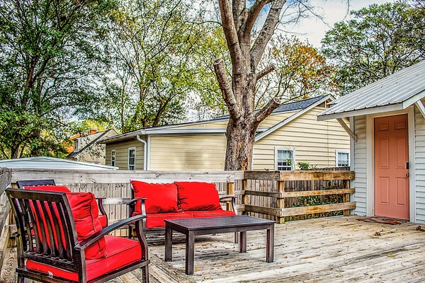 Downtown Access | Cozy | Covered Porch - Starkville, MS