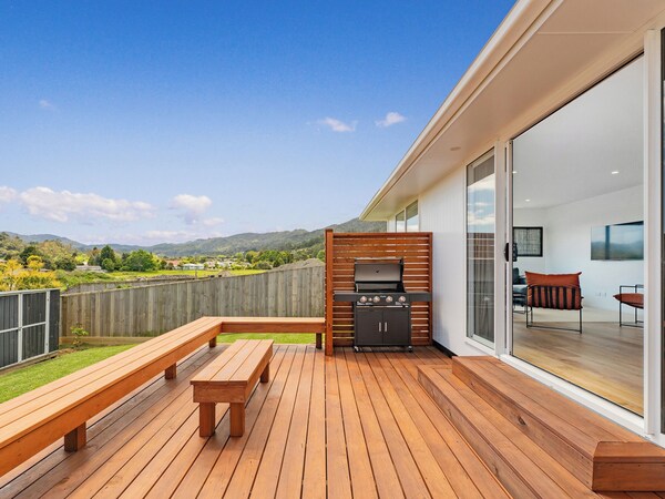 Greenhills Charmer - Coromandel Town Holiday Home - Coromandel