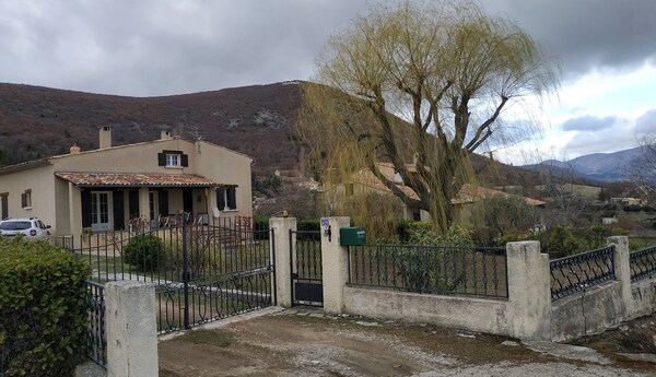 Banon : Maison De L'orge- 2 Chambres- 4 Personnes - Banon