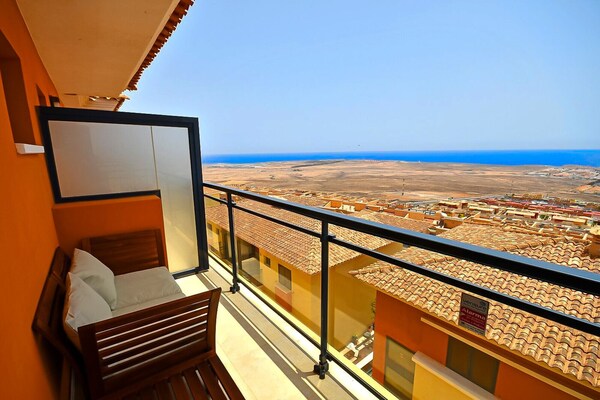 Panorama Blue  Apartment With Ocean View For 10p - Fuerteventura