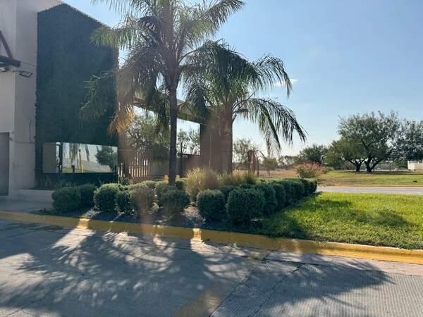 3 Bedroom House With Pool - Reynosa