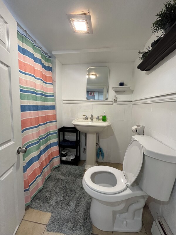 2-bedroom Apartment Near Airport - Newark, NJ