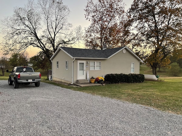 Small House In Pope County Eddyville, Il Surrounded By Shawnee National Forest . - Dixon Springs State Park, Golconda