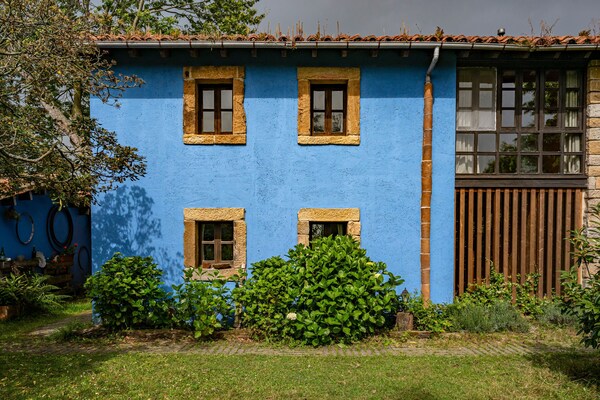 Studio Apartment 'Suite Galería' With Private Terrace, Private Garden And Wi-fi - Villaviciosa