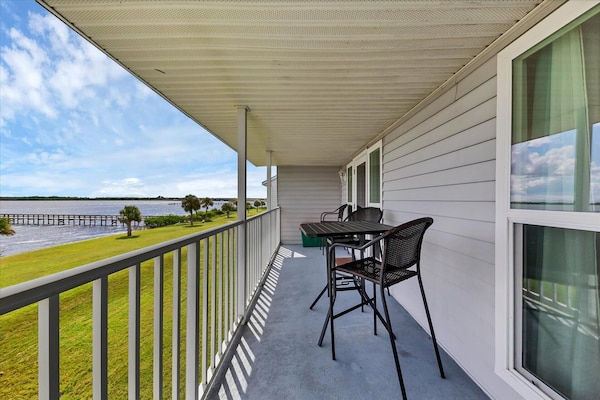Charlotte County Condo 5910 - Serenity By The River! - Port Charlotte, FL