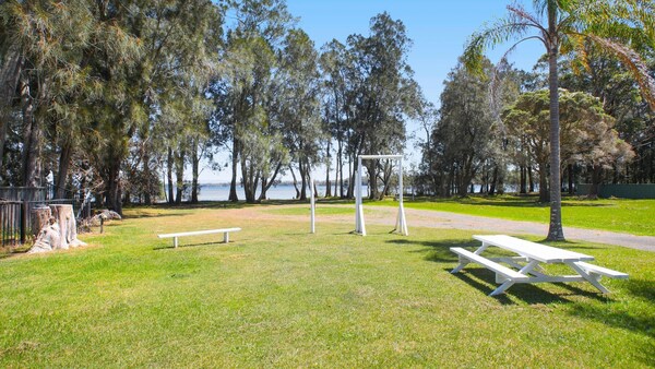 4 Bedroom - Family Friendly Home With Direct Access To The Basin - Sussex Inlet