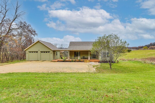 Resort-style Amenities: Home 10 Mi To Galena! - Galena, IL