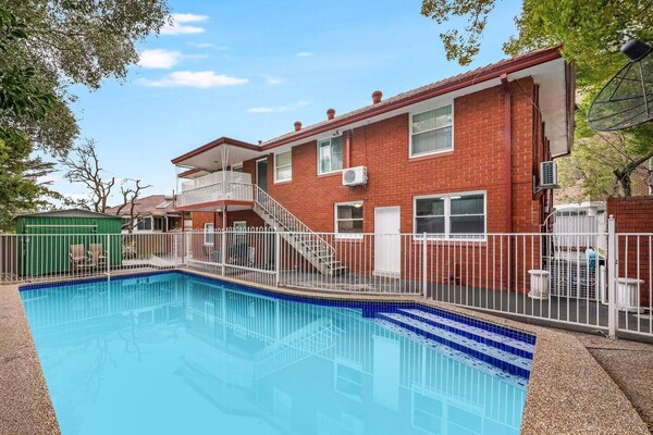 Bexley Near Train/shopping/airport With Pool 11ppl Ground Floor - Sydney