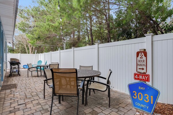 Changes In Lattitude- Walk Or Bike Everywhere! - Santa Rosa Beach, FL