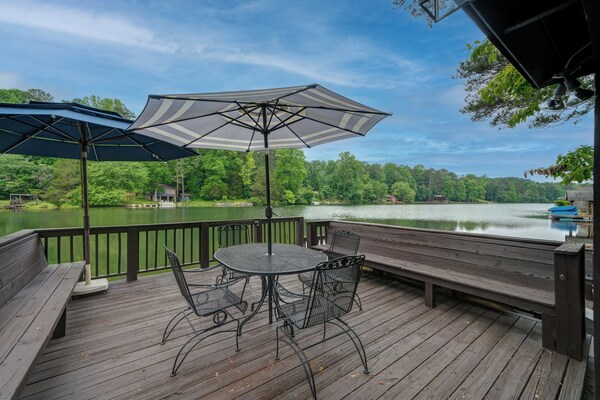 Lakefront Home W/ Private Dock   In Jasper, Ga - Jasper, GA