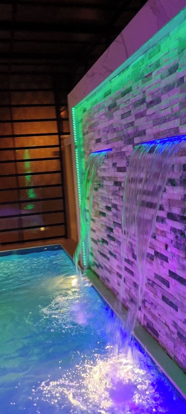 3-bedroom Villa In Enchanting Ajman With Ac, Wifi. Relax And Unwind - Ajman