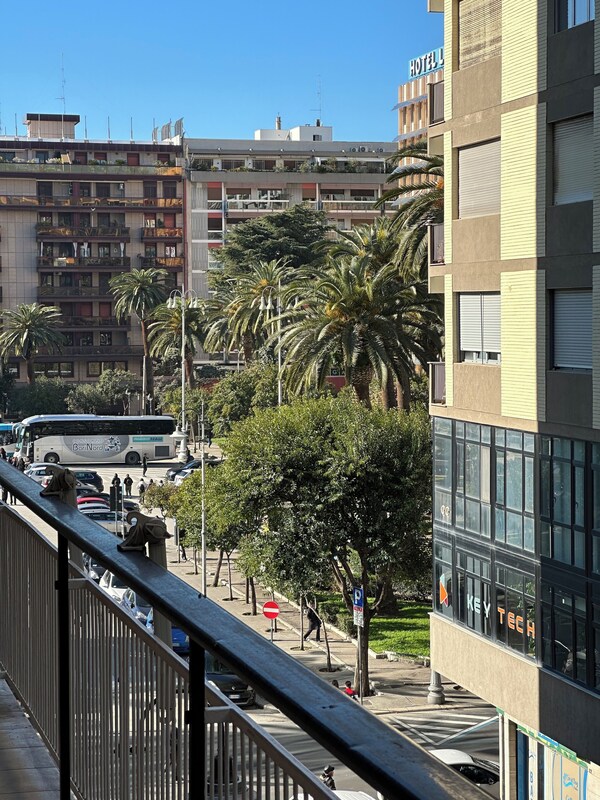 Luxury Holiday House In Center Ville - Bari