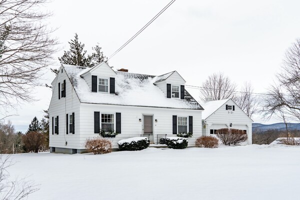 Cozy Cottage In Berkshires: Minutes To Jiminy Peak - Pittsfield