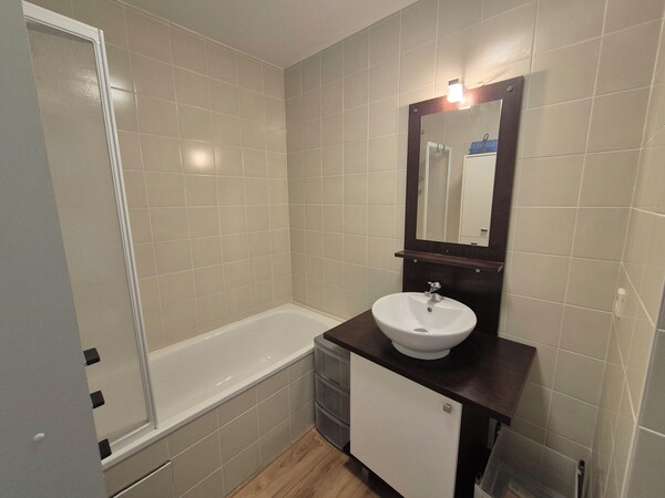 Appartement 4 Personnes Avec Accès Piscine - Chambéry