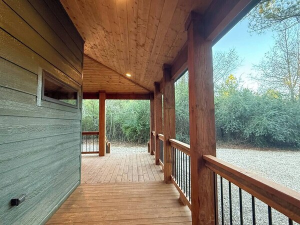 The Treehouse · Huge 85" Tv & Star Deck! Must See! - オクラホマ州