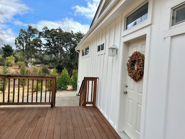 Red Pepper Retreat-heated Pool, Hot Tub,walk, Hike And/or Bike To Annadel Trail - Rohnert Park, CA