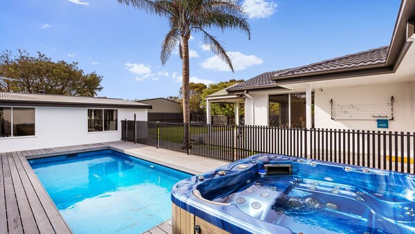 Marco Polo In Blairgowrie With Heated Pool And Spa - Sorrento