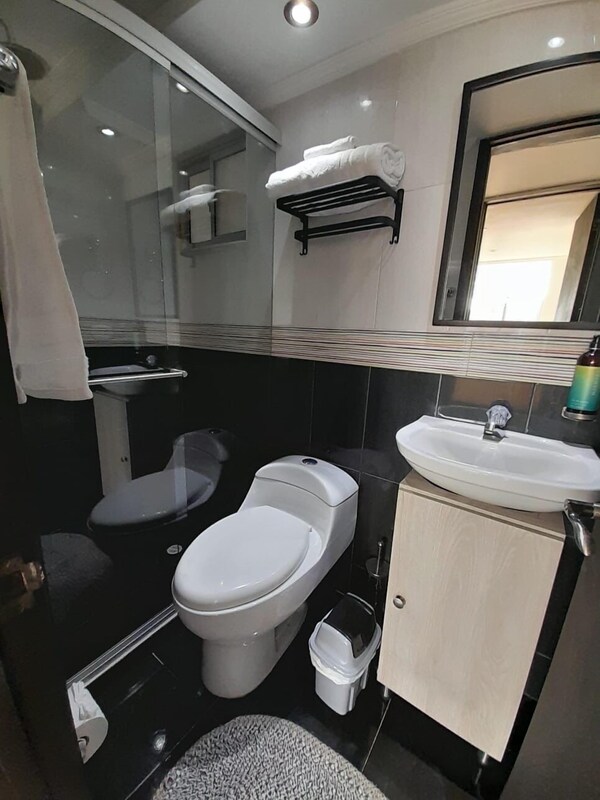 Wi-fi 450 Mb - Piso 7 Con Ascensor - San Angello® - Cota