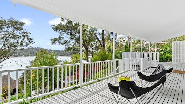 Maison Blanc, Avalon Ih - Church Point