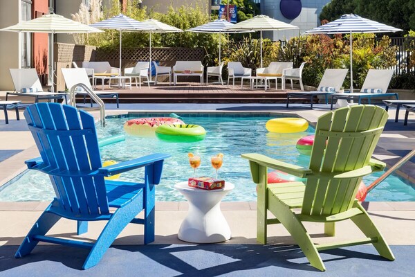 2 Family Ready Rooms Ideal For Relaxing After Exploring The City - San Francisco, CA