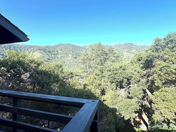 Carmel Valley Village House - Carmel Valley, CA